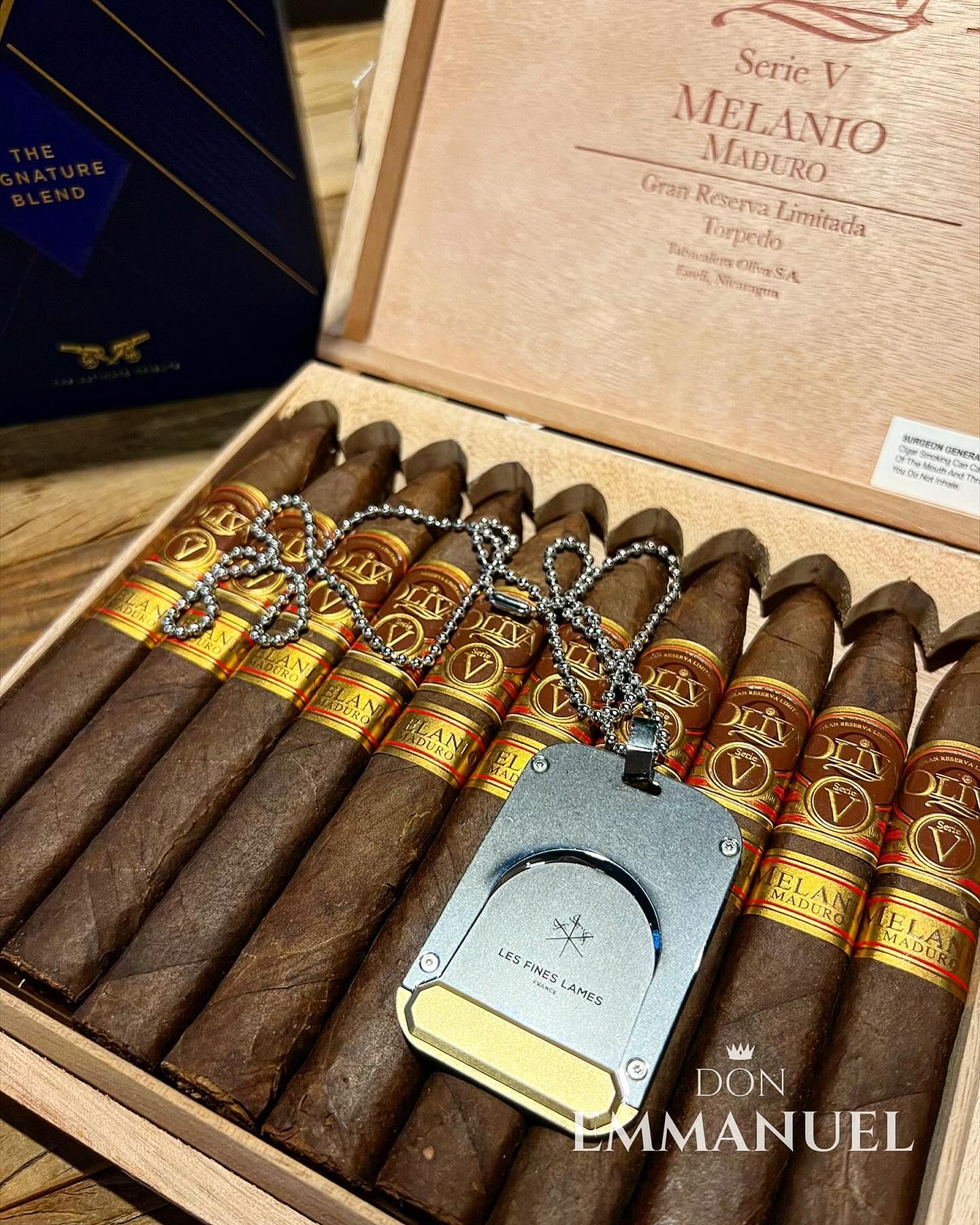 Oliva Série V Melanio Maduro Torpedo + Le Tag T135 by Les Fines Lames ...